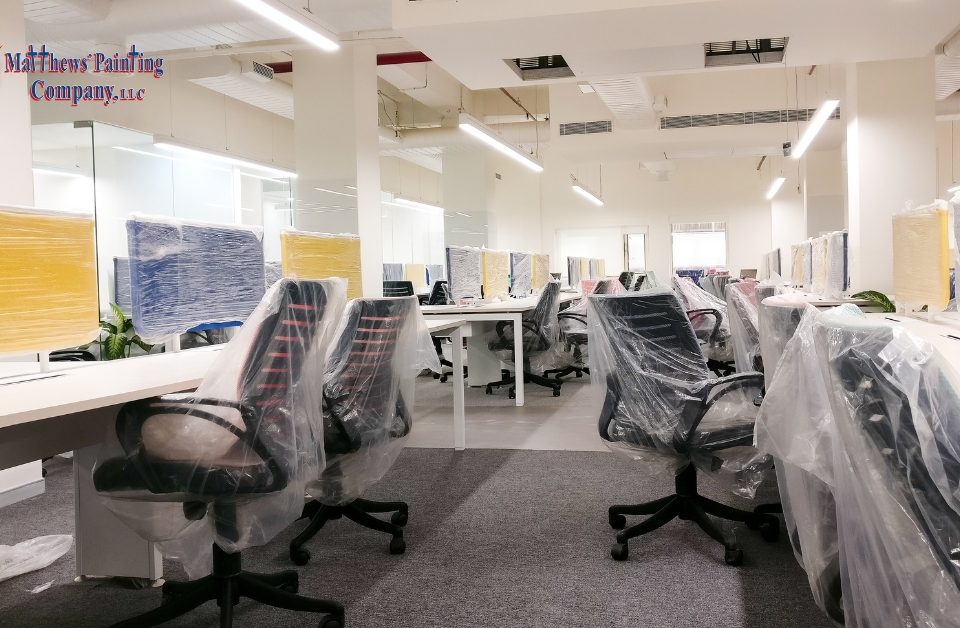 How to Open a Paint Can: Expert Tips from Matthews' Painting